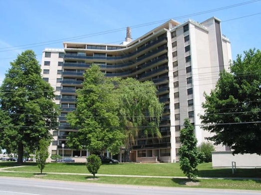 Royal Gate Apartments, 1407 Royal York Road Toronto, ON | REW